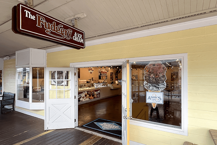 The Fudgery | Outer Banks Shopping | Carolina Designs - OBX Travel ...